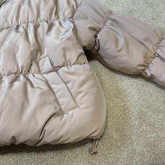 H&M | Jackets & Coats | Nwt Hm Tan Cropped Puffer Jacket Size M | Poshmark